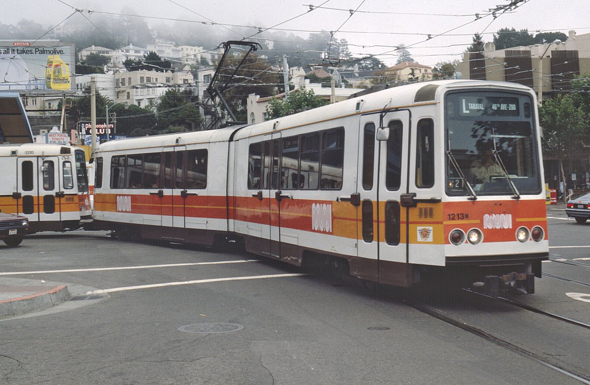 San Francisco MUNI LRV # 1213 | Oregon Electric Railway Historical Society